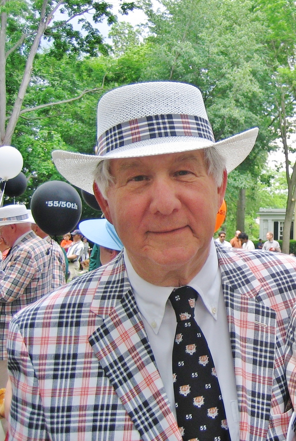 Memorials Archive - 2014